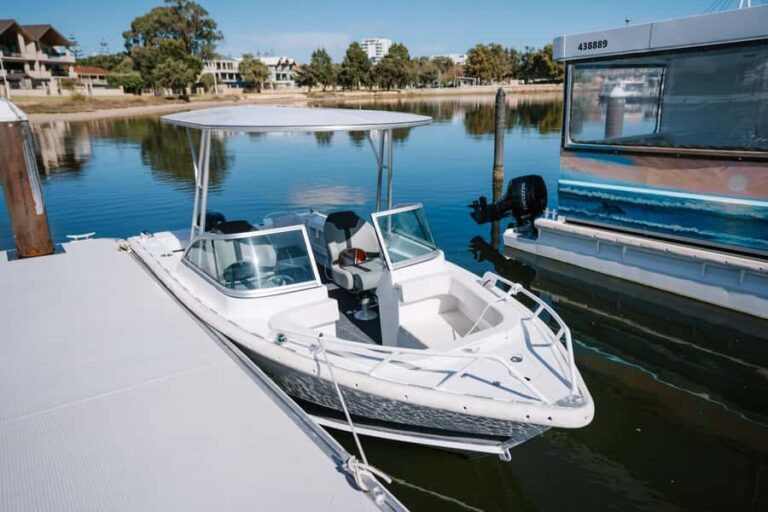 Mandurah: 6-Person Bowrider Boat Rental - What to Expect During Your Rental