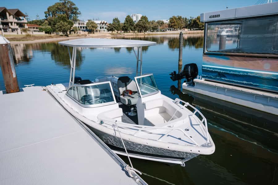 Mandurah: 6-Person Bowrider Boat Rental - What to Expect During Your Rental