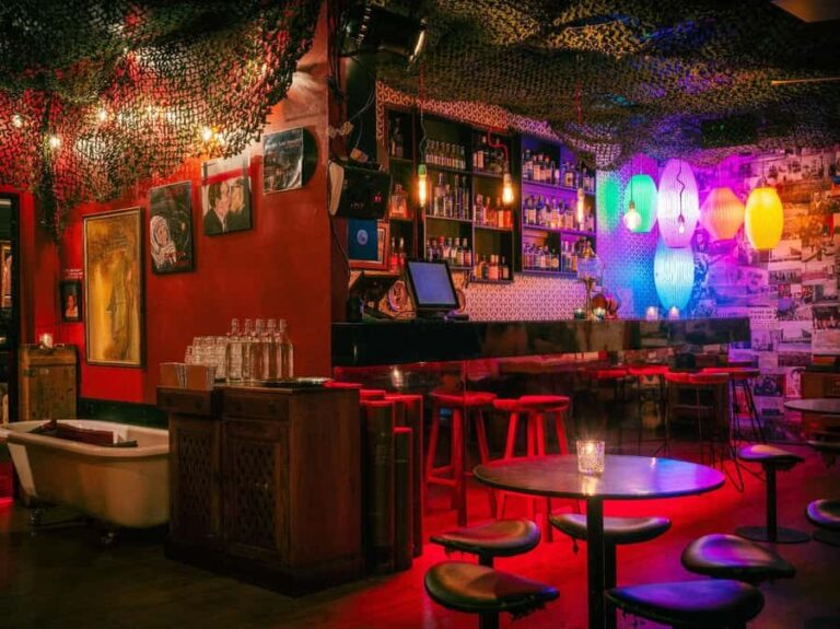 Melbourne: Hidden Bar and Cocktail Tour - A Deep Dive into the Hidden Bar and Cocktail Tour