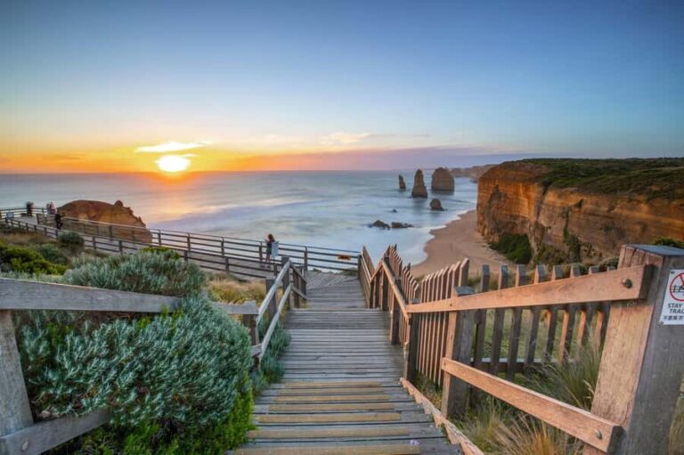 Melbourne: Ultimate Great Ocean Road Morning Escape Day Tour - Transportation, Group Size, and Overall Value