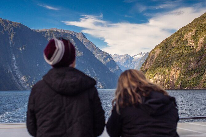 Milford Sound Tour: Cruise & Flight - The Marvel of the Homer Tunnel and Cleddau Valley