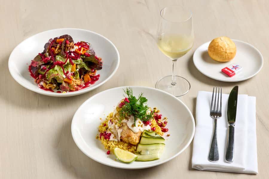 Mount Cotton: Winery Tour & Tasting with 3-Course Lunch - Tasting Experience: Savoring Six Wines