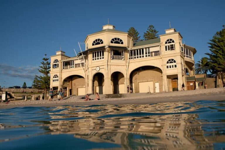 Perth: Beaches of Perth Sunset Picnic, City Lights Tour - Who Would Love This Tour?
