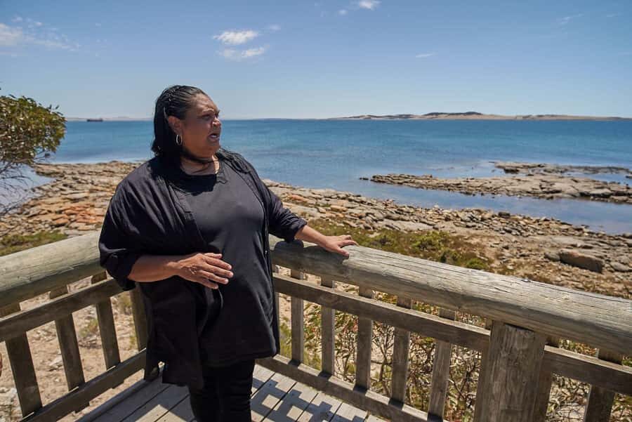 Port Lincoln: Aboriginal Cultural Tour with Lunch - Transport, Group Size, and Practicalities