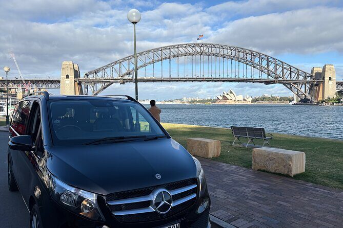 Private Chauffeur Transfer from Sydney Airport to Sydney City - Who Should Consider This Service?