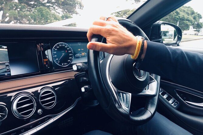 Private Mercedes Airport Transfers in Auckland - Price and Value: Is It Worth It?