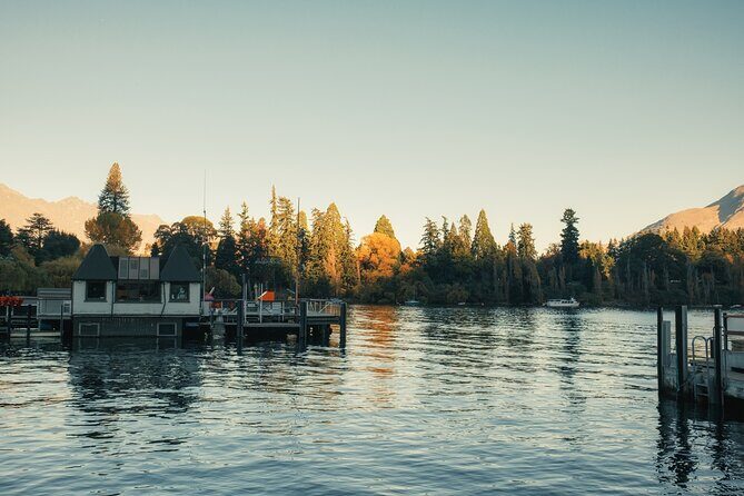 Private Queenstown by Night Skyline and Lakeside Tour - What Makes This Tour Stand Out?