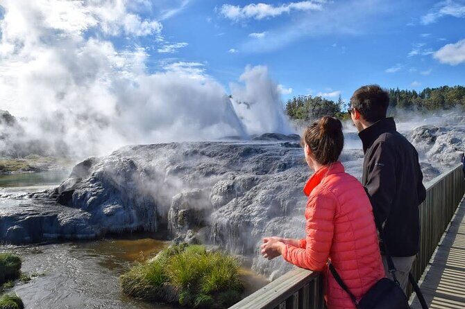 Private Tauranga Day Trip-Rotorua Spa Pools & Te Puia Geysers. - Practical Details and What to Expect
