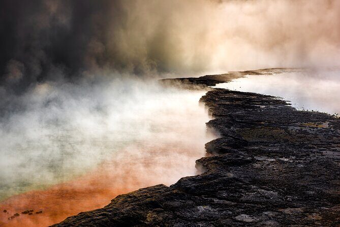 Private Tour from Auckland Hobbiton Rotorua and Wai-O-Tapu - Who Is This Tour Best For?