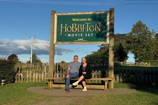 Private Tour: Hobbiton Movie Set, Rotorua Mud Pool & Treewalk - Exploring Hobbiton: The Heart of Middle-earth