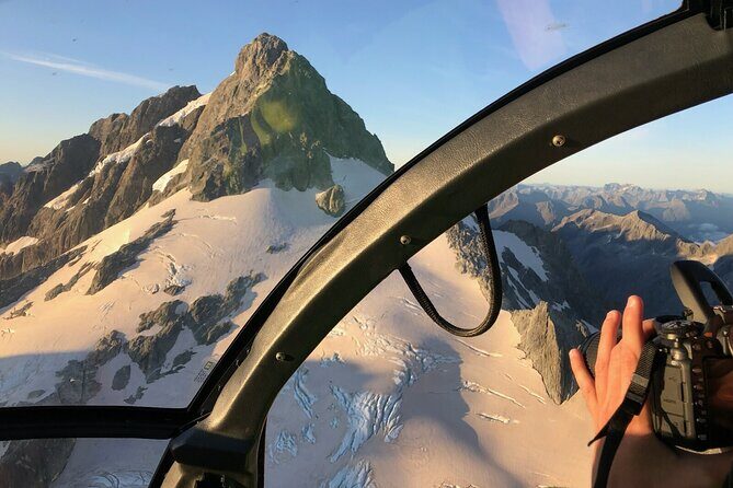 Queenstown Helicopter Tour: Glacier Landing and Scenic Views - What Travelers Can Expect