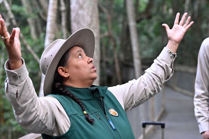 Sea Acres National Park: Sea Acres Aboriginal Coastal Tour - The Guided Walk to Shelly Beach