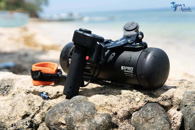 Snorkeling with underwater scooter in Tahaa lagoon from Raiatea - The Value of the Experience