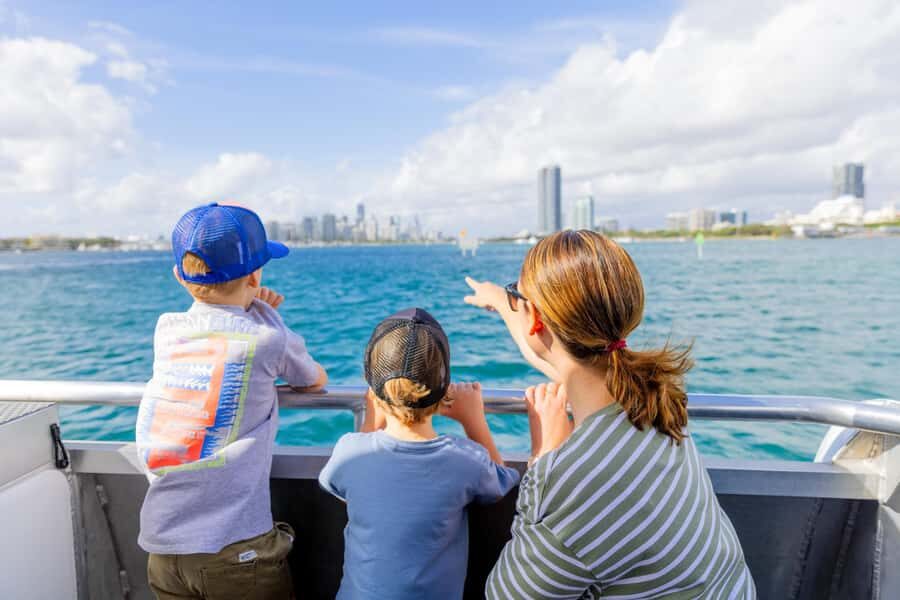 Surfers Paradise: 2-Hour Gold Coast Sightseeing Cruise - The Itinerary in Detail