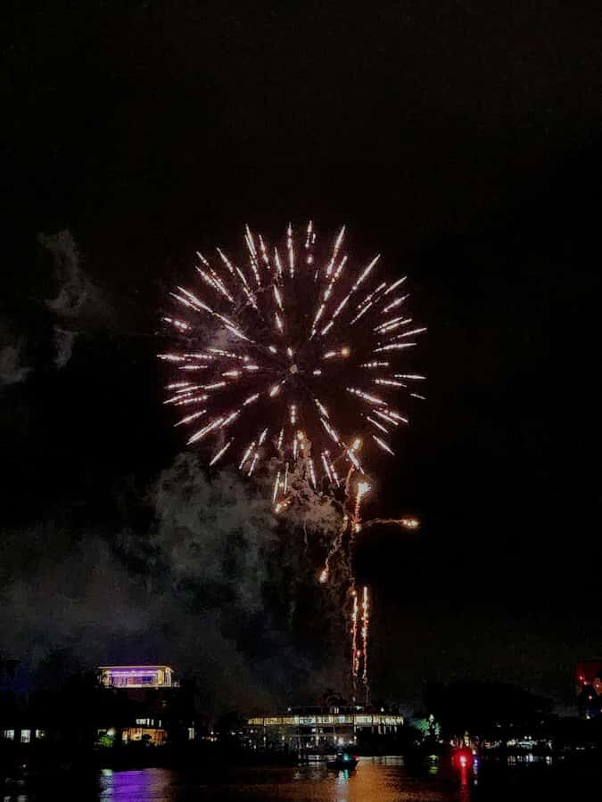 Surfers Paradise Sightseeing City Lights Cruise - What Makes the Cruise Special?