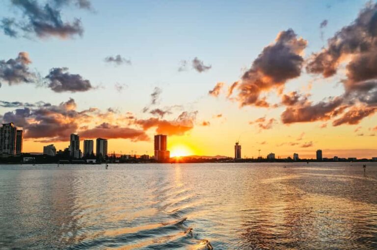 Surfers Paradise: Sightseeing Sunset River Cruise - A Deep Dive into the Sunset River Cruise Experience