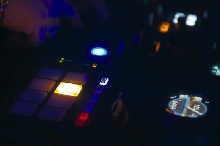 Sydney: 3 Hour Abba Tribute Show Harbour Cruise with Buffet - What to Expect on the Sydney Abba Tribute Harbour Cruise