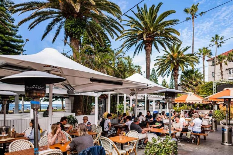 Sydney: Bondi to Coogee Hike with picnic lunch at Coogee - A Detailed Look at the Bondi to Coogee Coastal Walk