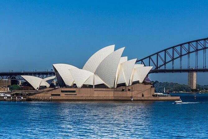 Sydney Must-See Attractions Walking Tour With A Guide - Who Should Consider This Tour?