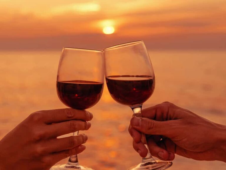 Tahiti island: Sunset cruise - Who Would Love This Tour?