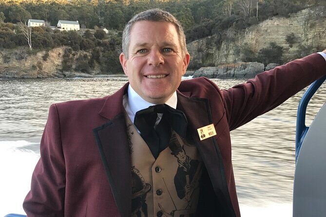 Tasmanian Local Private Guiding Service. - In-Depth Look at the Tour Experience