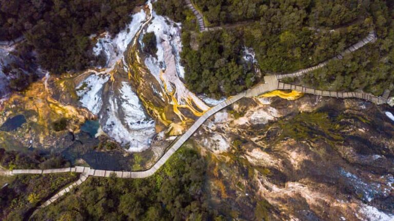 Taupo: Orakei Korako Geothermal Park and Cave Entry Ticket - Detailed Breakdown of the Tour Experience