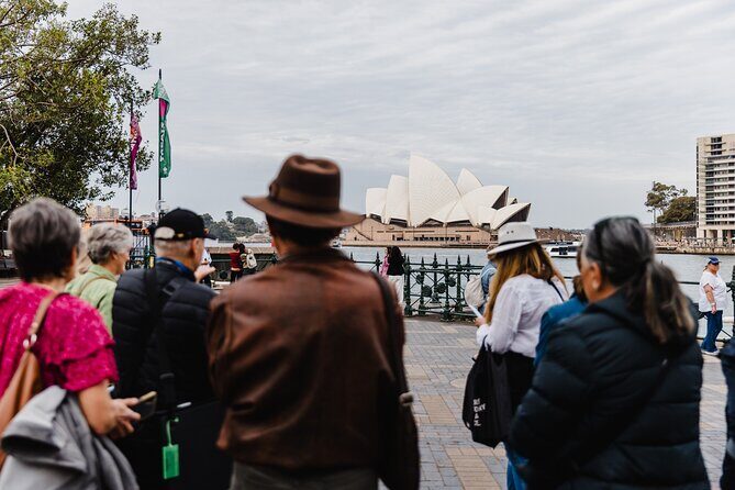 The Rocks and Sydney Harbour 1 Hour Guided Walking Tour - What to Expect in Terms of Pace and Group Size