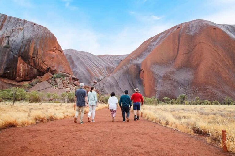 Uluru: Guided Walking Tour at Sunrise with Light Breakfast - The Detailed Experience