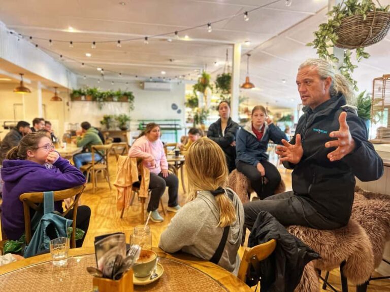 Waiheke Island: Maori Cultural Tour + Lunch + Wine - An In-Depth Look at the Waiheke Maori Cultural Tour