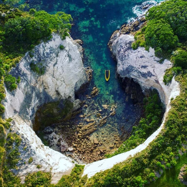 Whitianga: 2-Hour Cathedral Cove and Volcanic Coast Cruise - Who Will Love This Tour?