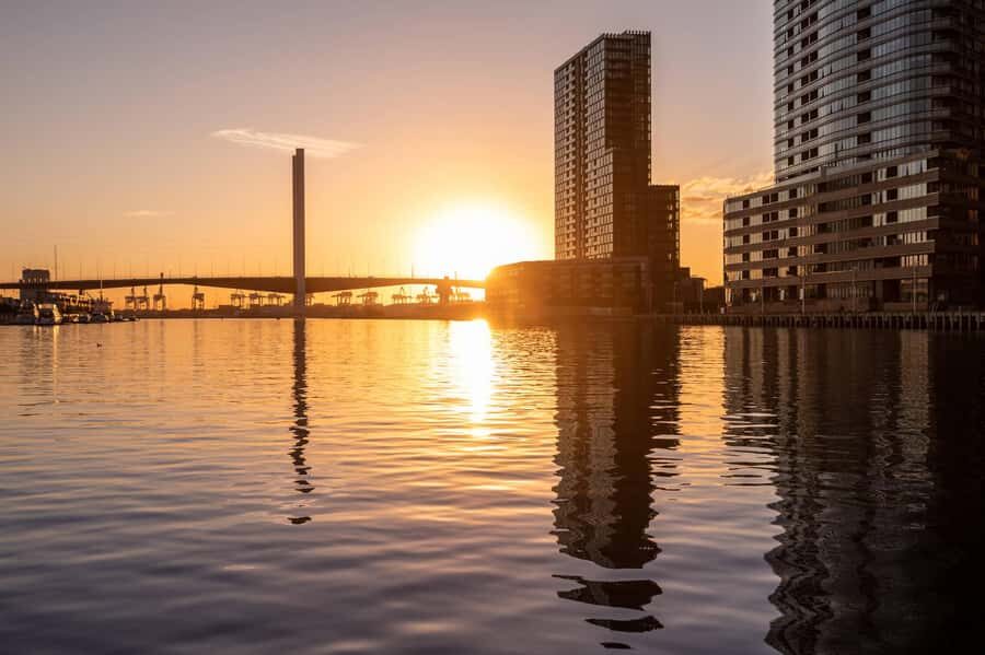 Yarra River: 1.5-Hour Scenic Sunset Public Cruise - Authentic Experiences and Guest Insights