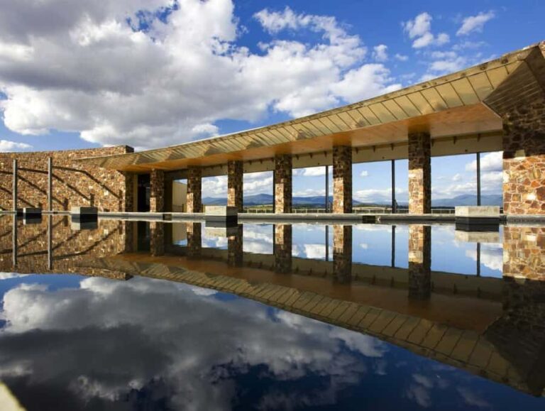 Yarra Valley Indulgence: Wine and Scenic Delights Tour - What Makes This Tour a Good Value