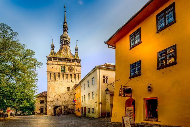 2-Day Medieval Transylvania with Brasov,Sibiu and Sighisoara Tour from Bucharest - The Guides and Their Impact