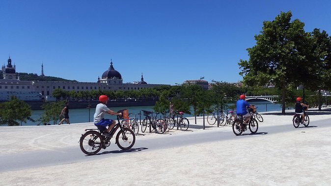 2h - Electric Bike Tour of Lyon with a Local Guide - What’s Included & What to Consider