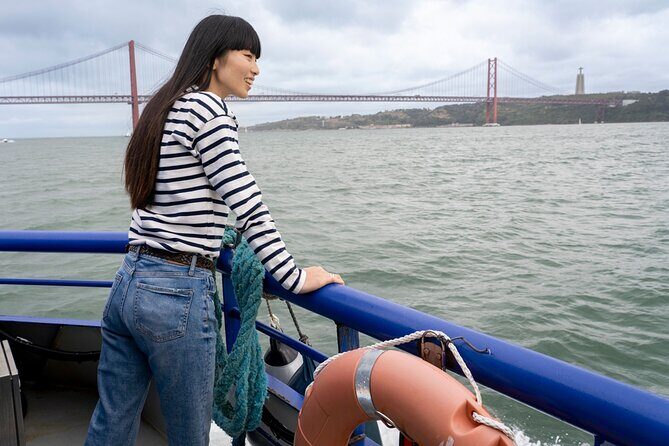 360º Lisbon: Helicopter Flight, Boat Trip and Old Town Walking - Transportation and Logistics