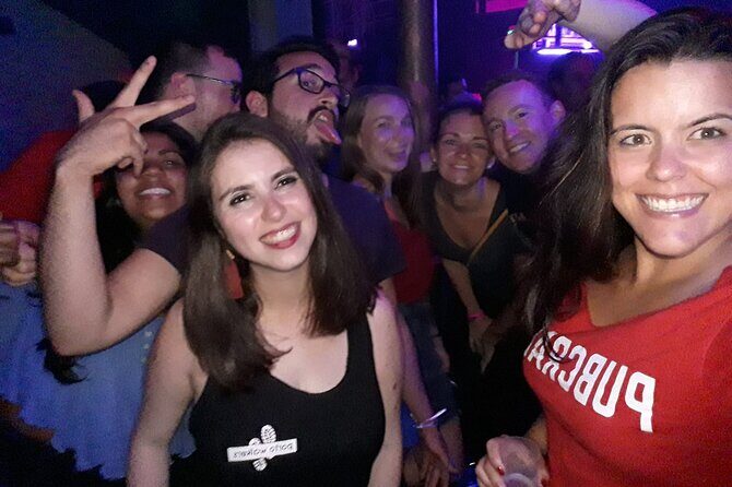4-hour Guided Porto Pub Crawl with 6 drinks and VIP CLUBentry - In-Depth Look at the Porto Pub Crawl Experience