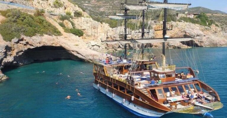 Alanya: Catamaran Boat Tour with Snorkeling with Lunch - The Experience on Board