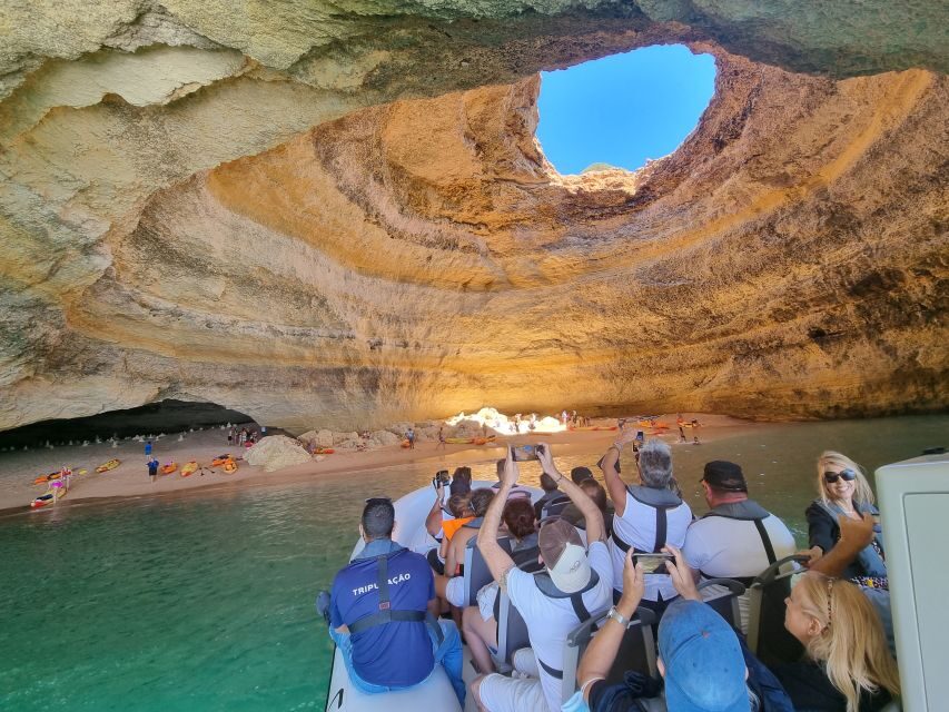 Albufeira: Benagil Cave and Dolphin Sightseeing Boat Cruise - The Itinerary in Detail