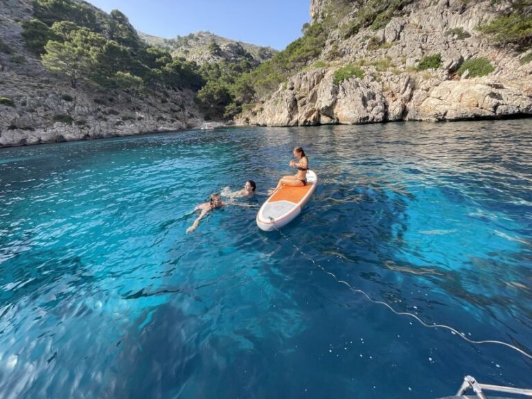 Alcudia: Sailing Yacht Excursion with Wine & Tapas - An In-Depth Look at the Alcudia Sailing Yacht Excursion