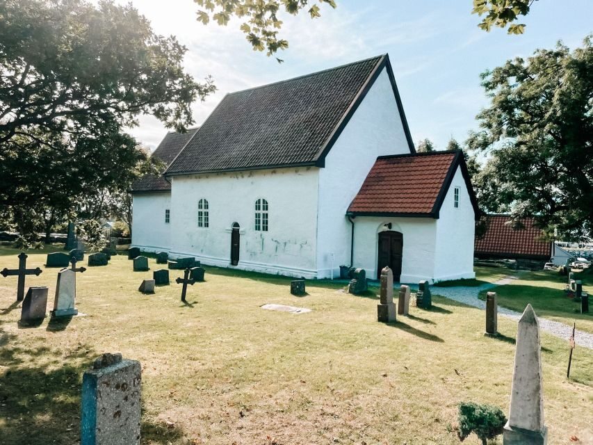 Ålesund: Ålesund and Surrounding Islands Audio Guide Tour - The Audio Guide: Pros & Cons