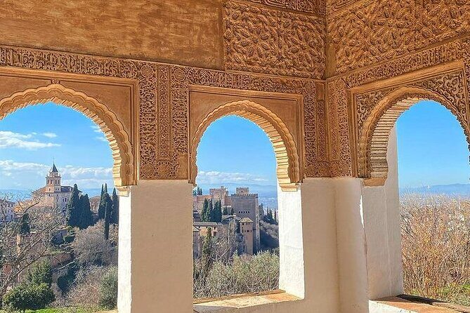 Alhambra Experience  Explore Nasrid Palaces & Generalife Gardens - FAQ