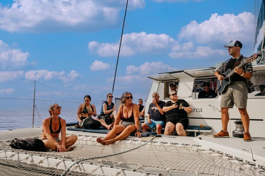 Alicante: Afternoon Cruise with Appetizer and Live Music - What Makes This Cruise Stand Out?