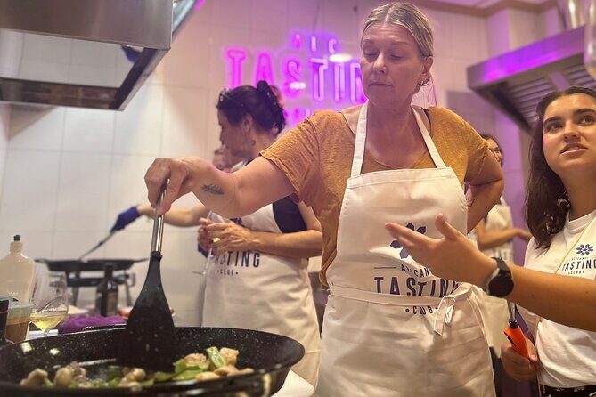 Alicante Paella Cooking Class, Tapas, Drinks and Marketplace - FAQ