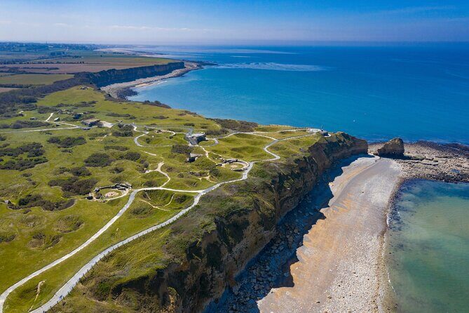 All-in-One Normandy D-Day Landing Beaches and Lunch from Le Havre - Pointe du Hoc: The Climb of Courage