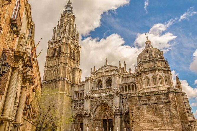 All-Inclusive Day Trip to Toledo with Priority Entry 7 Monuments - FAQ
