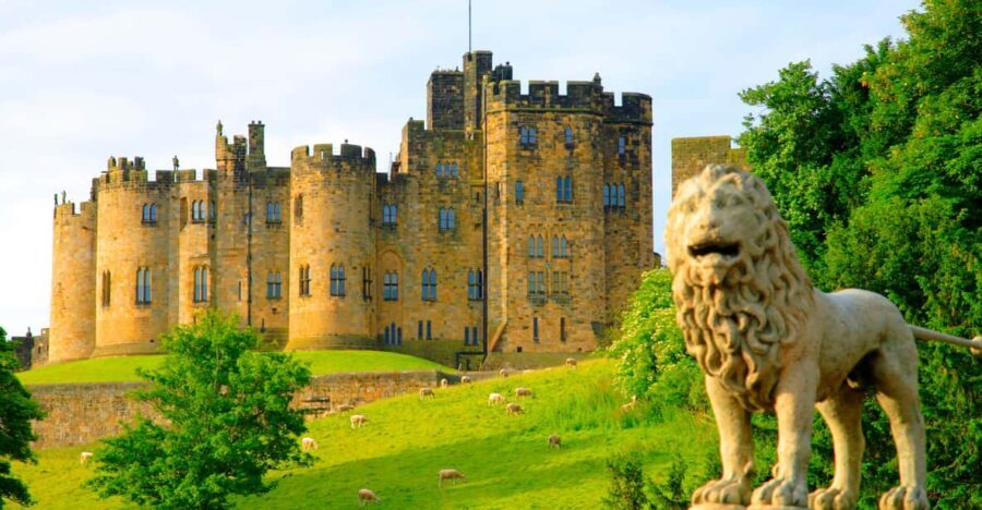 Alnwick: Alnwick Castle Ticket - The Experience Value