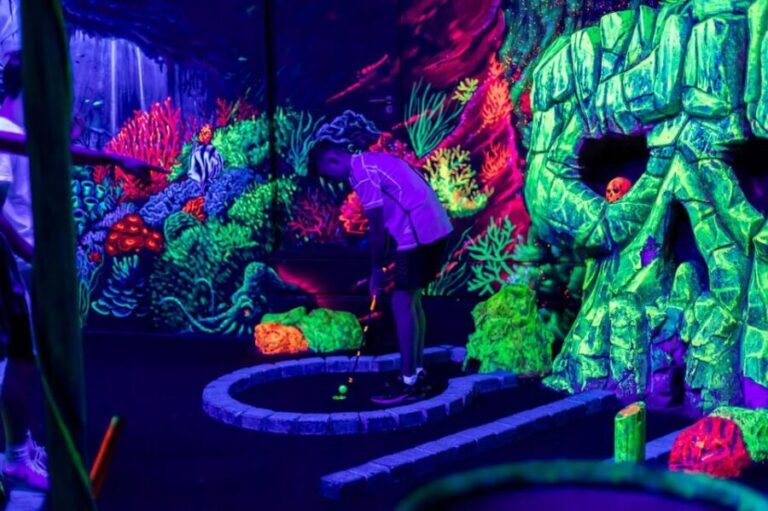 Aloha Amsterdam: 12-Hole Glow-in-the-Dark Mini-Golf - What to Expect During Your Visit