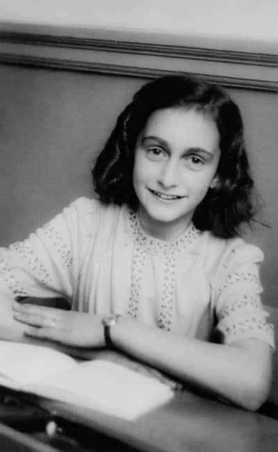 Amsterdam: Anne Frank Walking Tour (French) - An in-depth look at the Amsterdam: Anne Frank Walking Tour