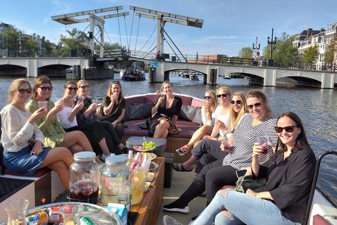 Amsterdam canal cruise in open boat  Guided tour - What’s Included and What’s Not