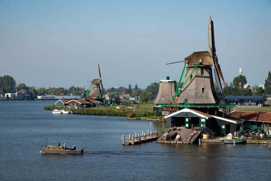 Amsterdam: Experience Zaanse Schans Windmills & Cheese Farm - Windmills and Their Stories